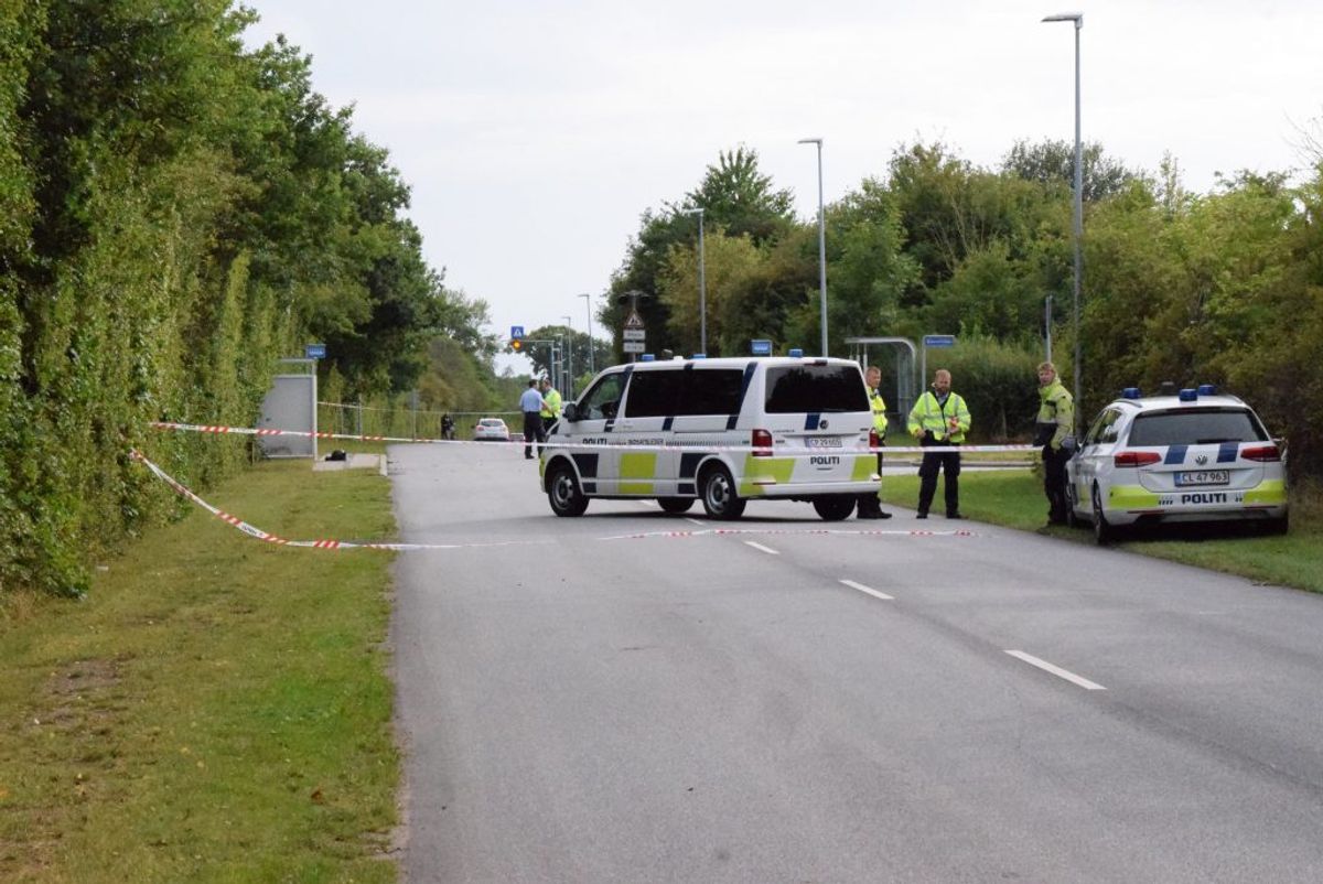 Ung mand hårdt kvæstet i ulykke • Newsbreak.dk Ung mand hårdt kvæstet i ulykke • Newsbreak.dk