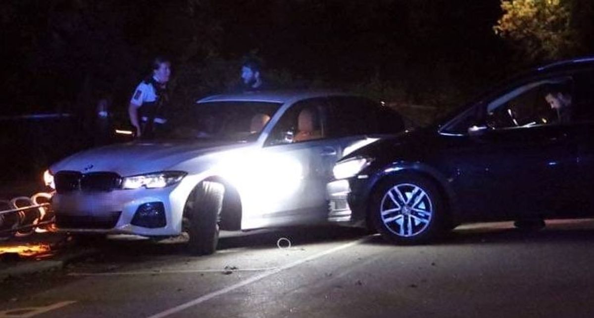Jagtede 17-årig vanvidsbilist i hvid BMW • Newsbreak.dk Jagtede 17-årig vanvidsbilist i hvid BMW • Newsbreak.dk