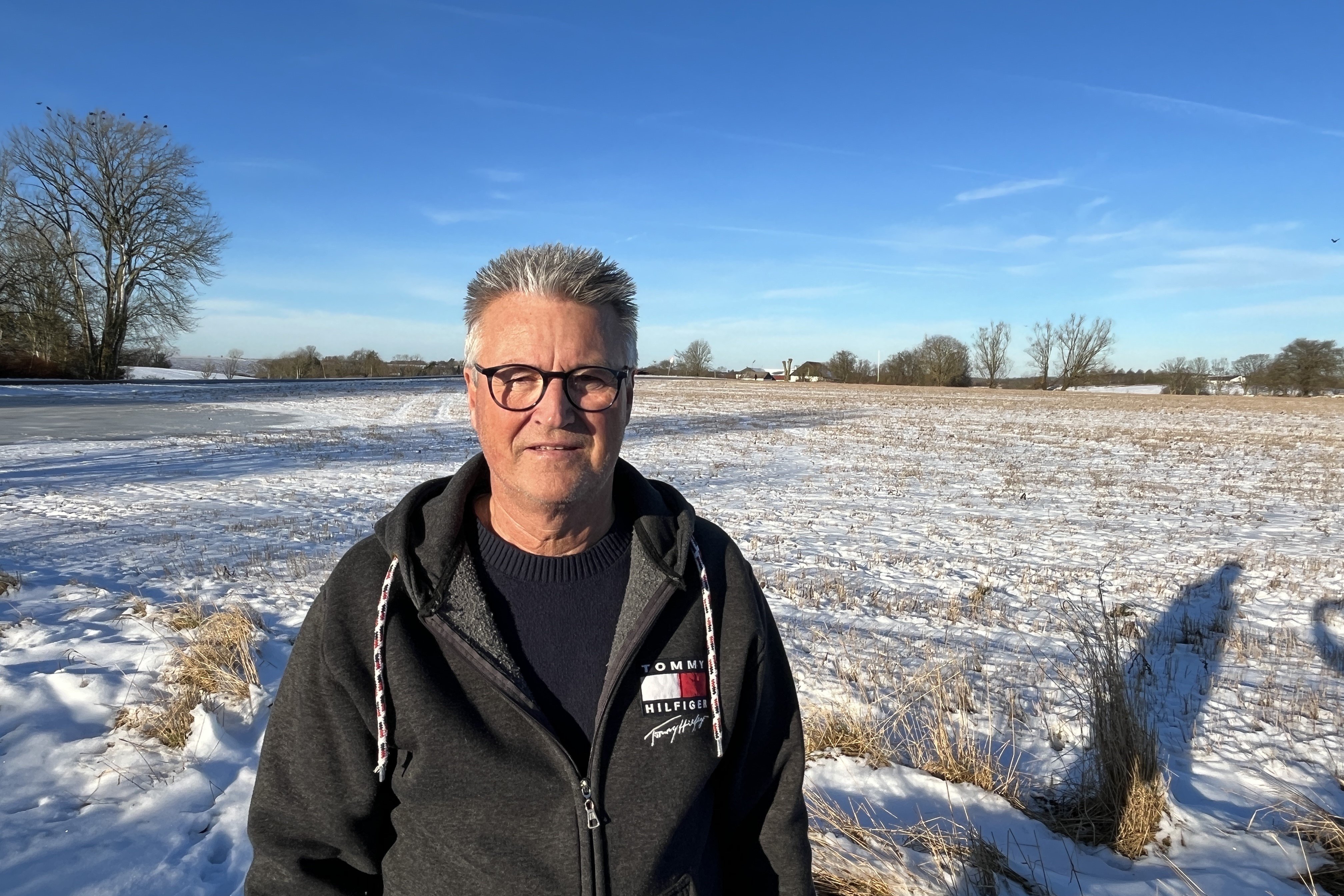 Thomas flyttede ud til den gode udsigt: Nu truer seniorboligprojekt ...