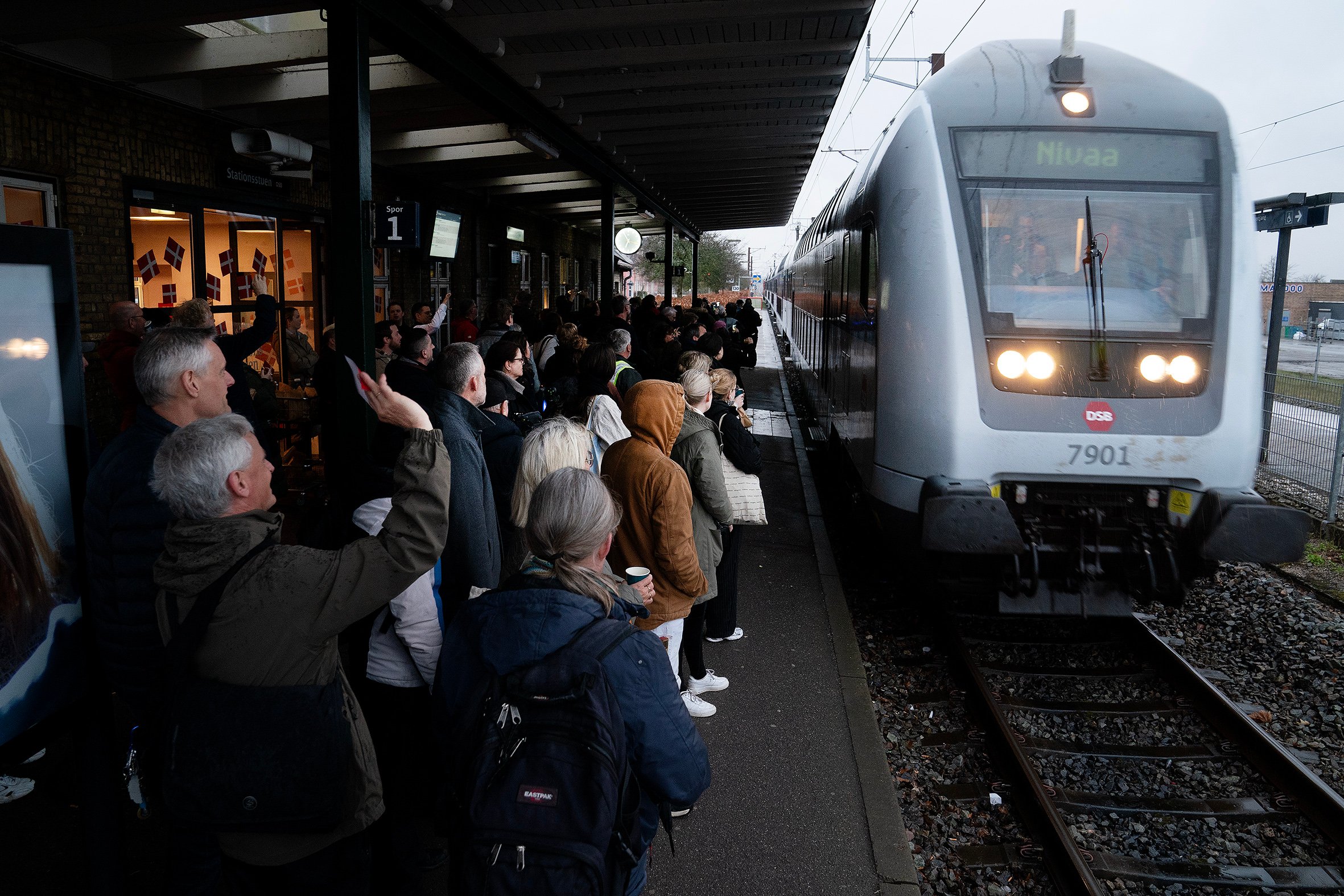 Signalfejl rammer sydbane-pendlere: Ingen tog resten af døgnet ...