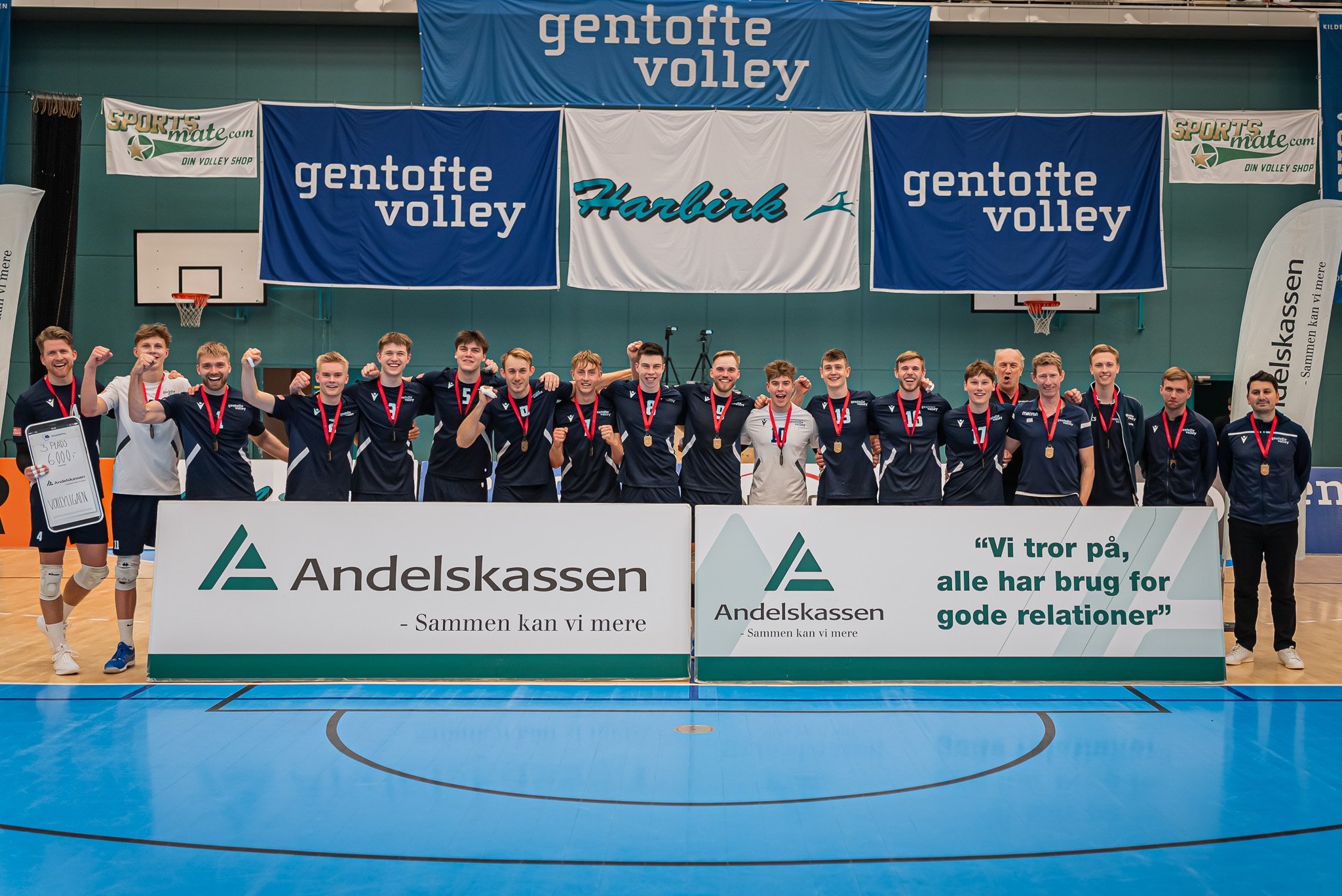 Bronzemedaljer til volleyherrer – Sjællandske Nyheder