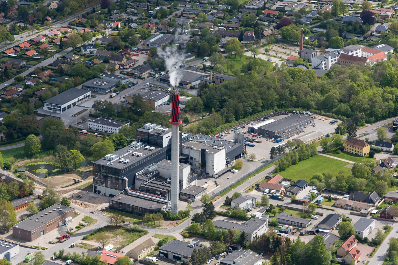 Fjernvarmen stiger og stiger – man er bondefanget og stavnsbundet på ...