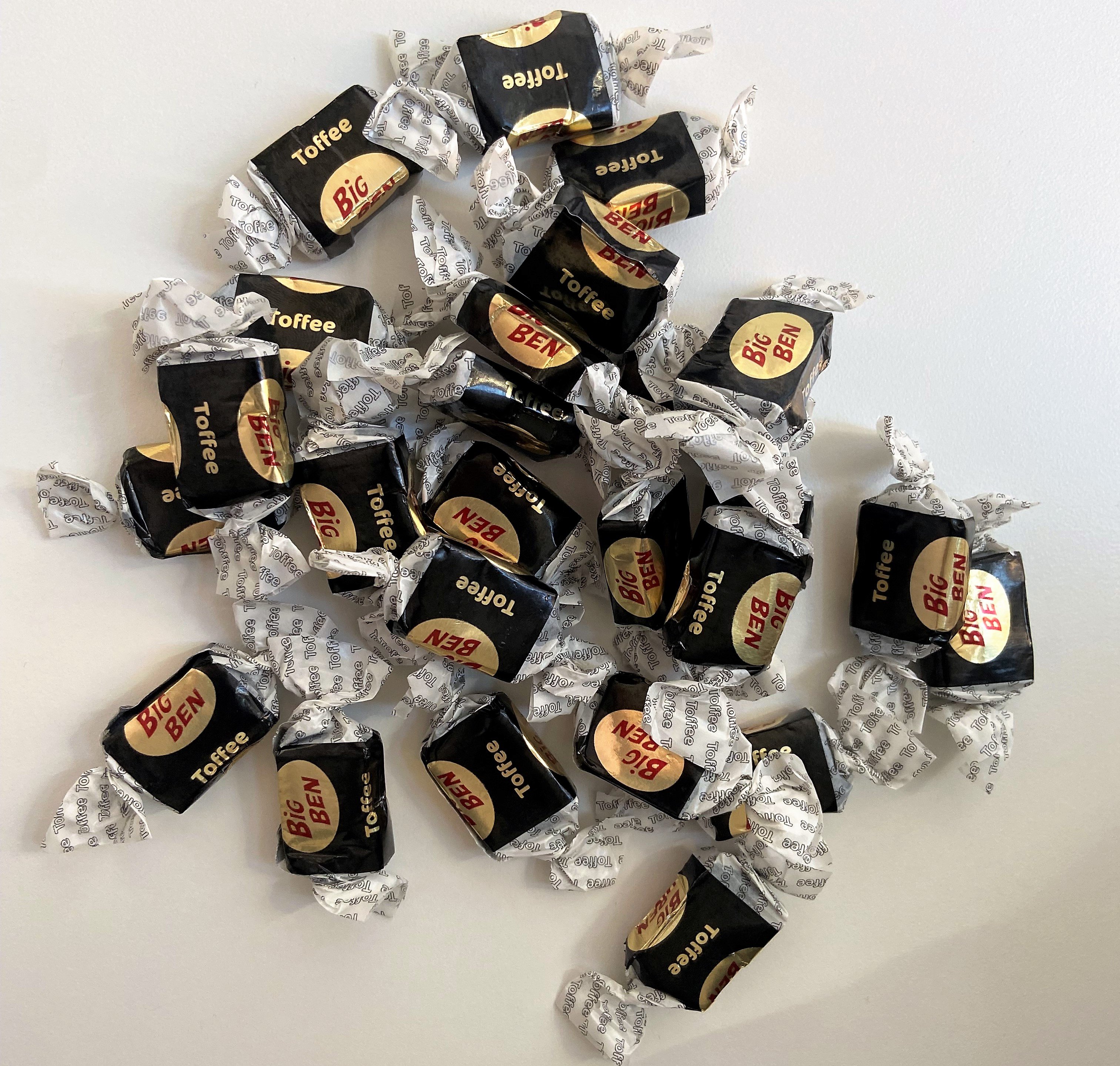 Hvorfor kaster man med karameller på sidste skoledag? – Sjællandske Nyheder