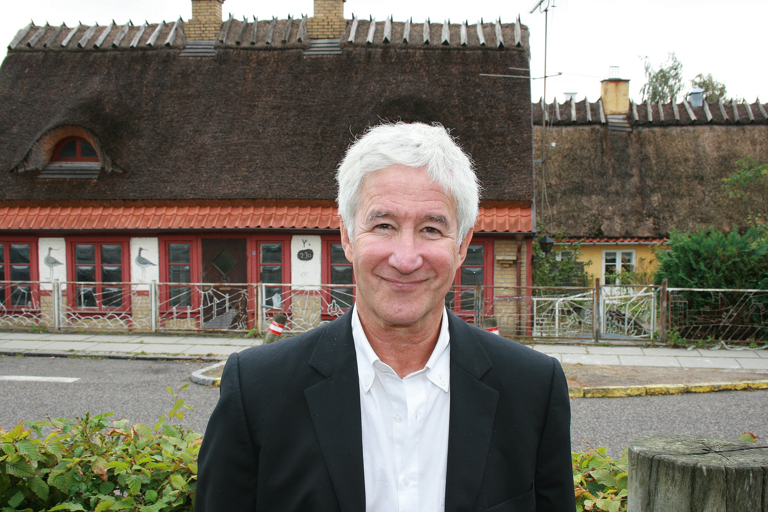 Alene på en scene – Sjællandske Nyheder