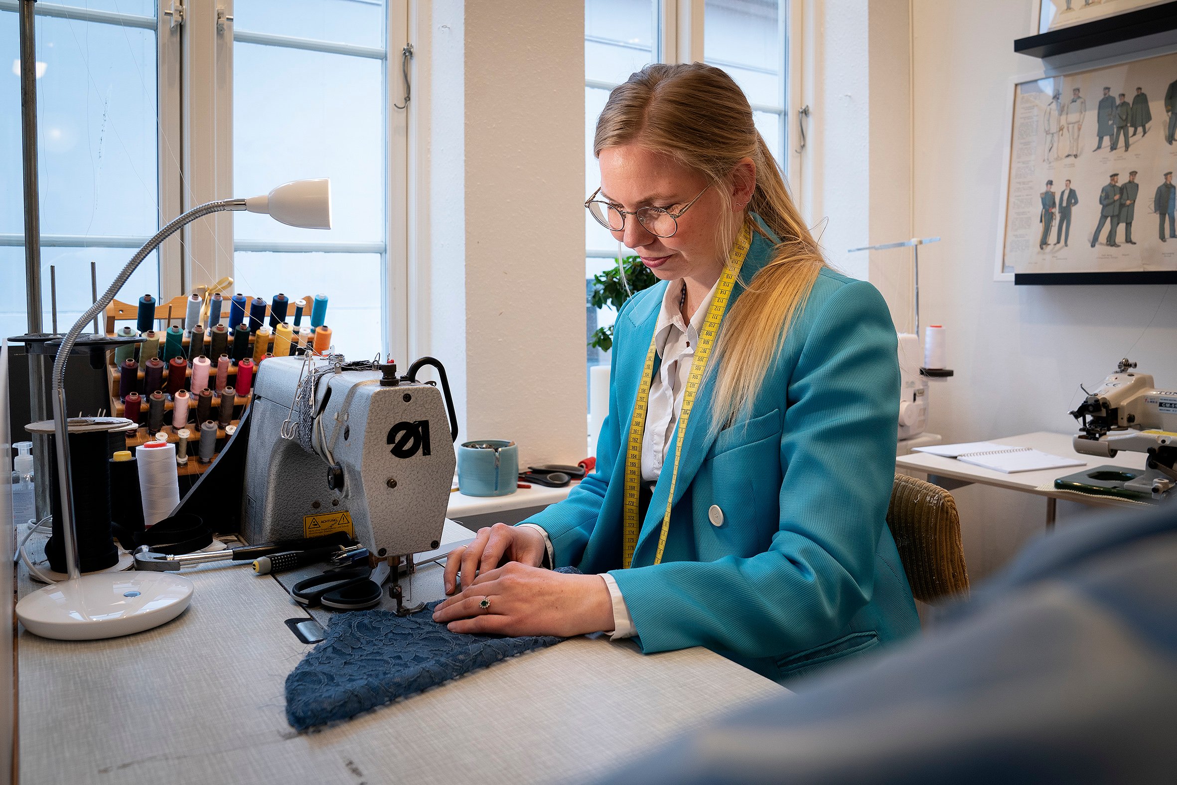 Lisbeth syr borgmesterens royale kjole: – Sådan en opgave, man ikke kan ...