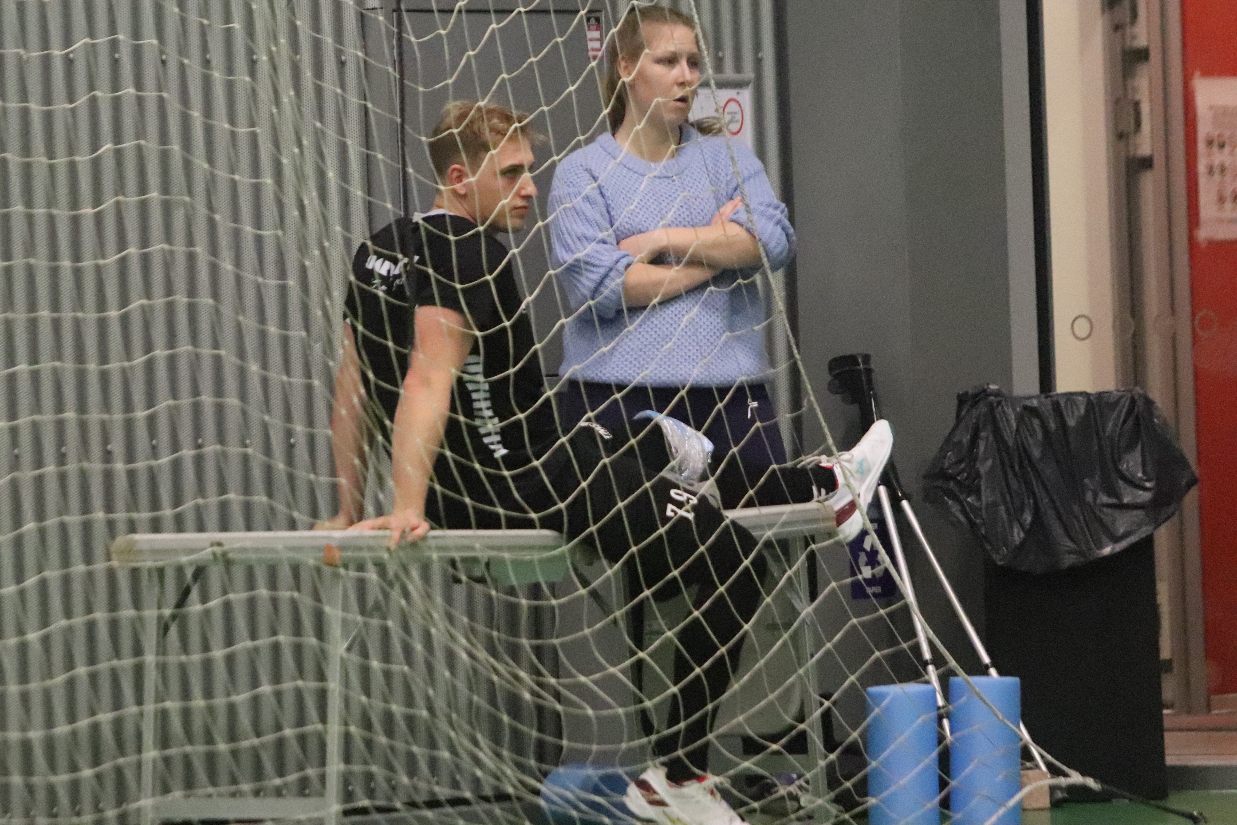 Klarskov slemt knæskadet – Sjællandske Nyheder