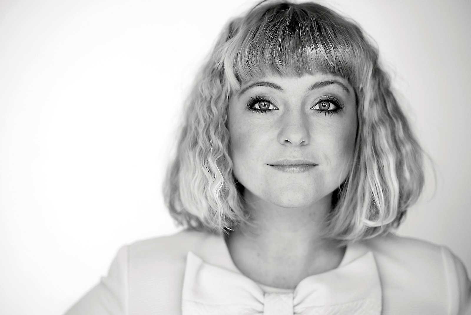 Salmesang med Sys Bjerre i Valløby Kirke – Sjællandske Nyheder