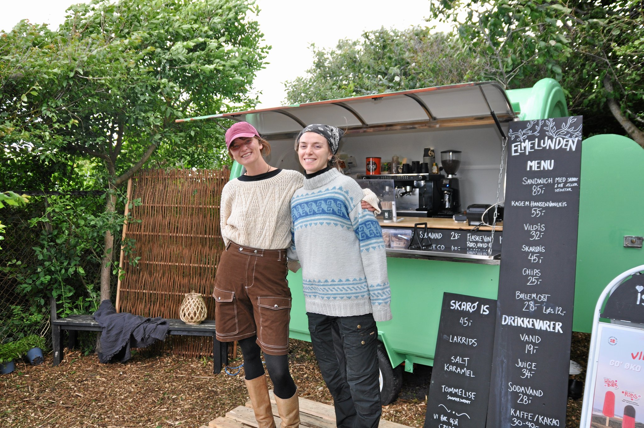 Café trodser kedelig udvikling på havn og åbner med gratis is og live musik – Sjællandske Nyheder