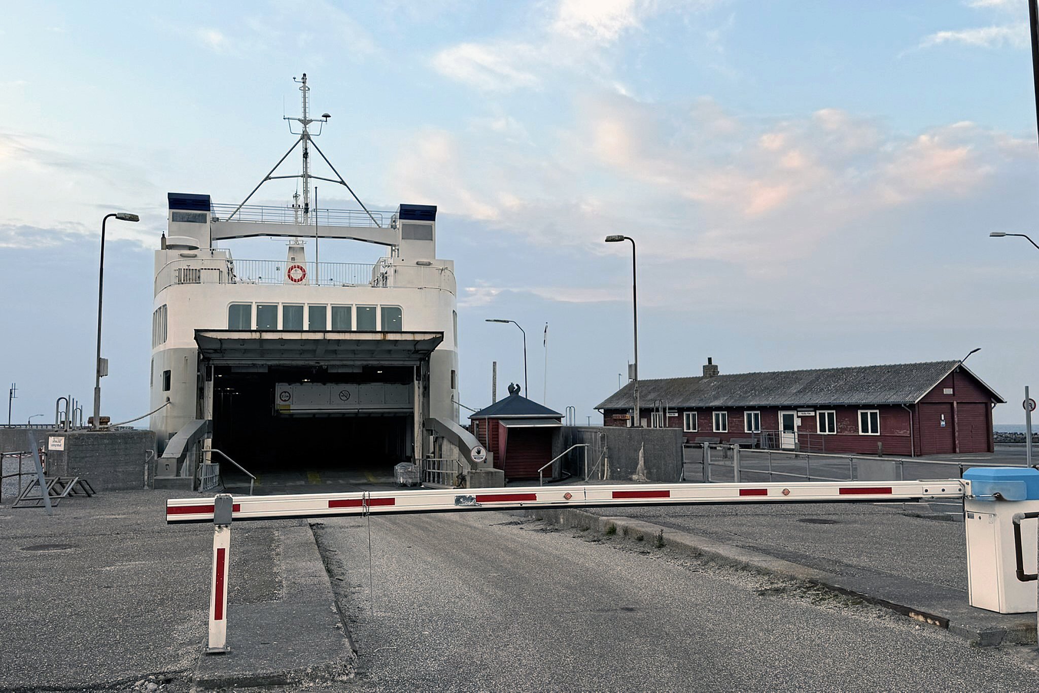 Du kan stadig ikke komme til Samsø fra Kalundborg – Sjællandske Nyheder