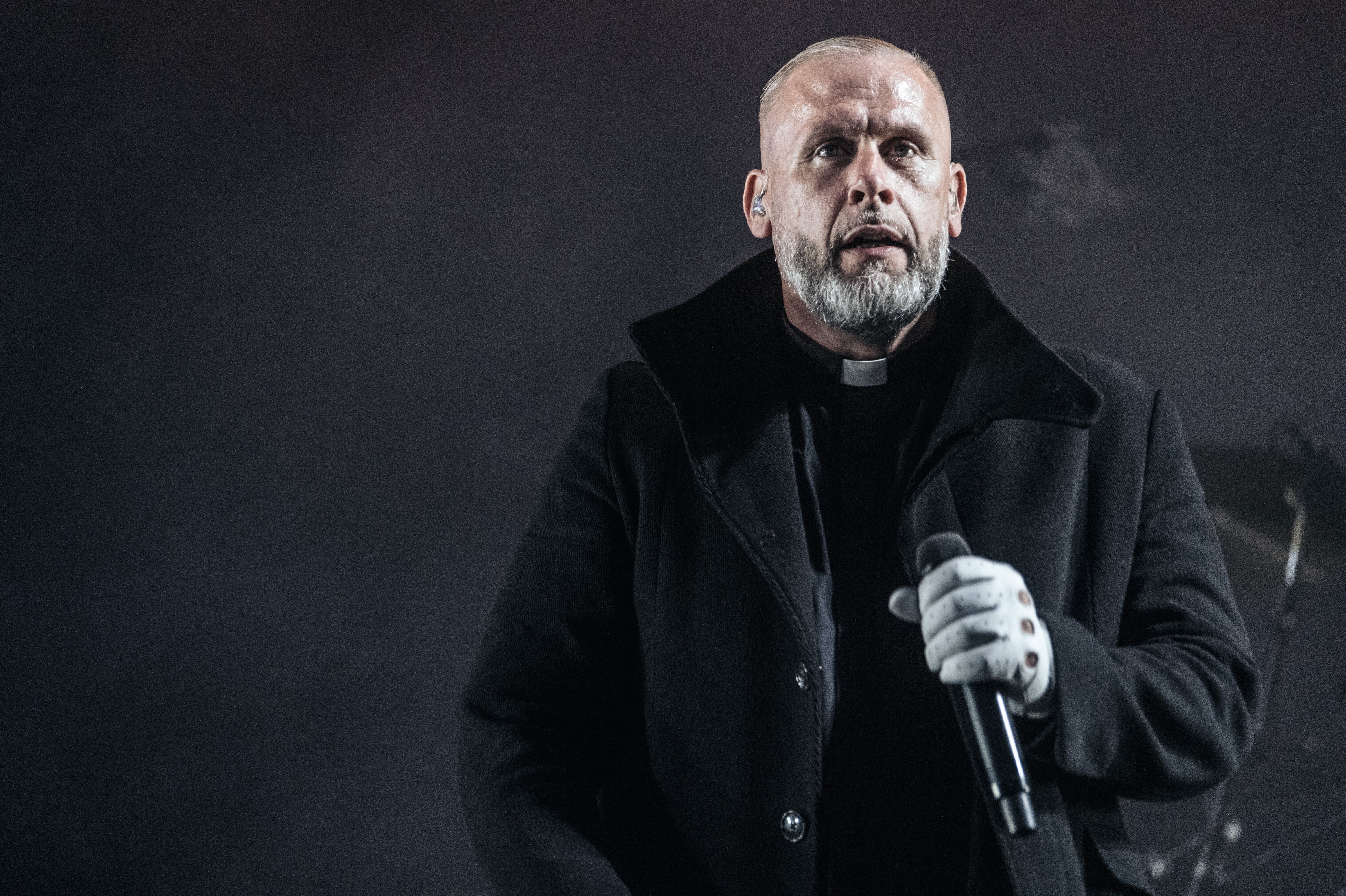 L.O.C. åbner op om privatlivet i eget standupshow – Sjællandske Nyheder