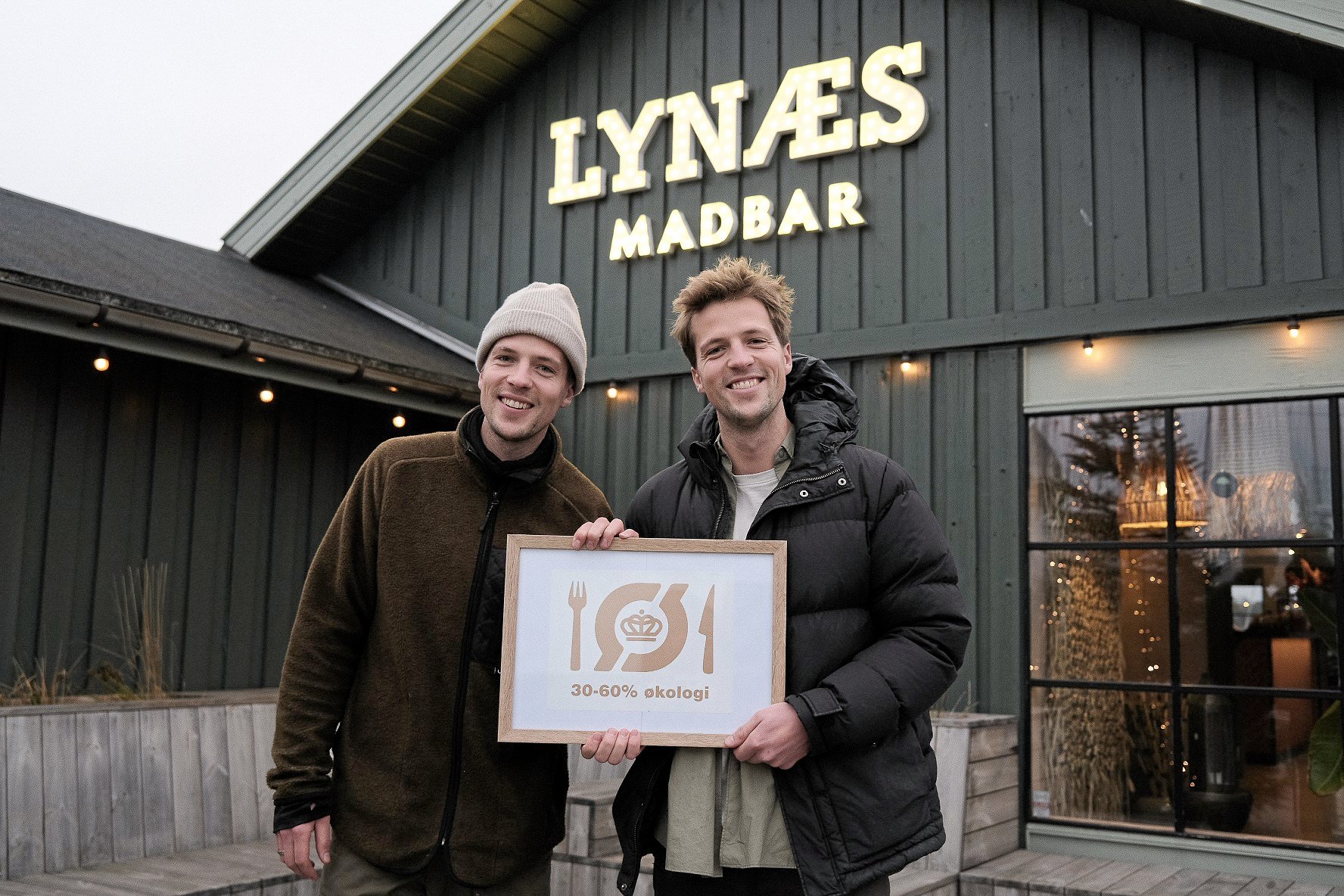 Surfdrengenes håb for det nye år: – En ny plan for havn og en masse ...