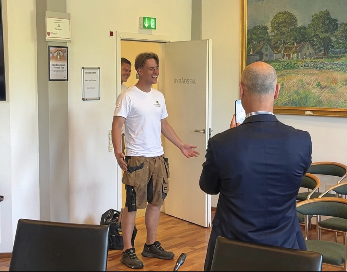 Villads troede han skulle lave en dør – I stedet vandt han stor pris ...