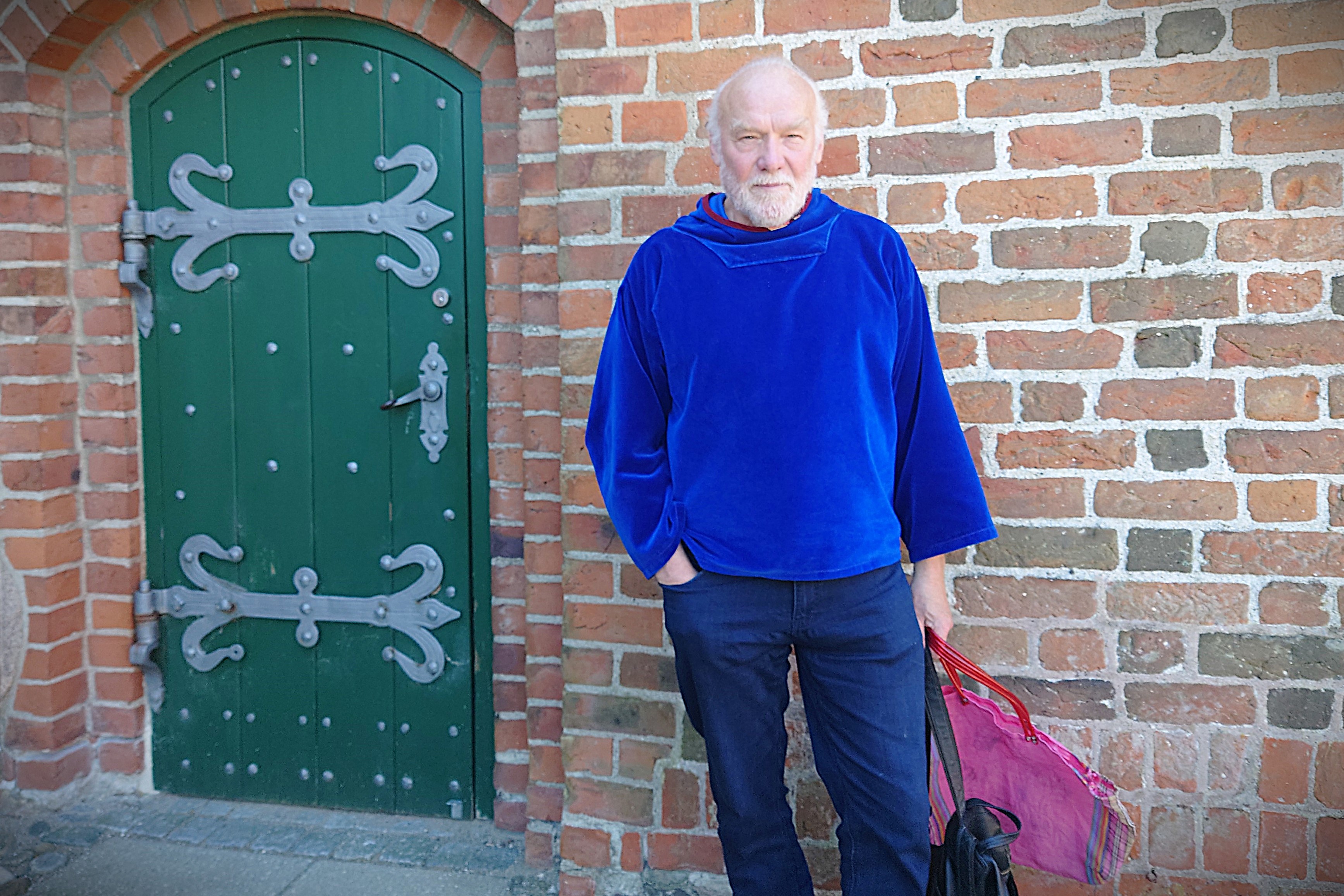 Pinsedag slutter ringen for Peter efter et halvt århundrede ...