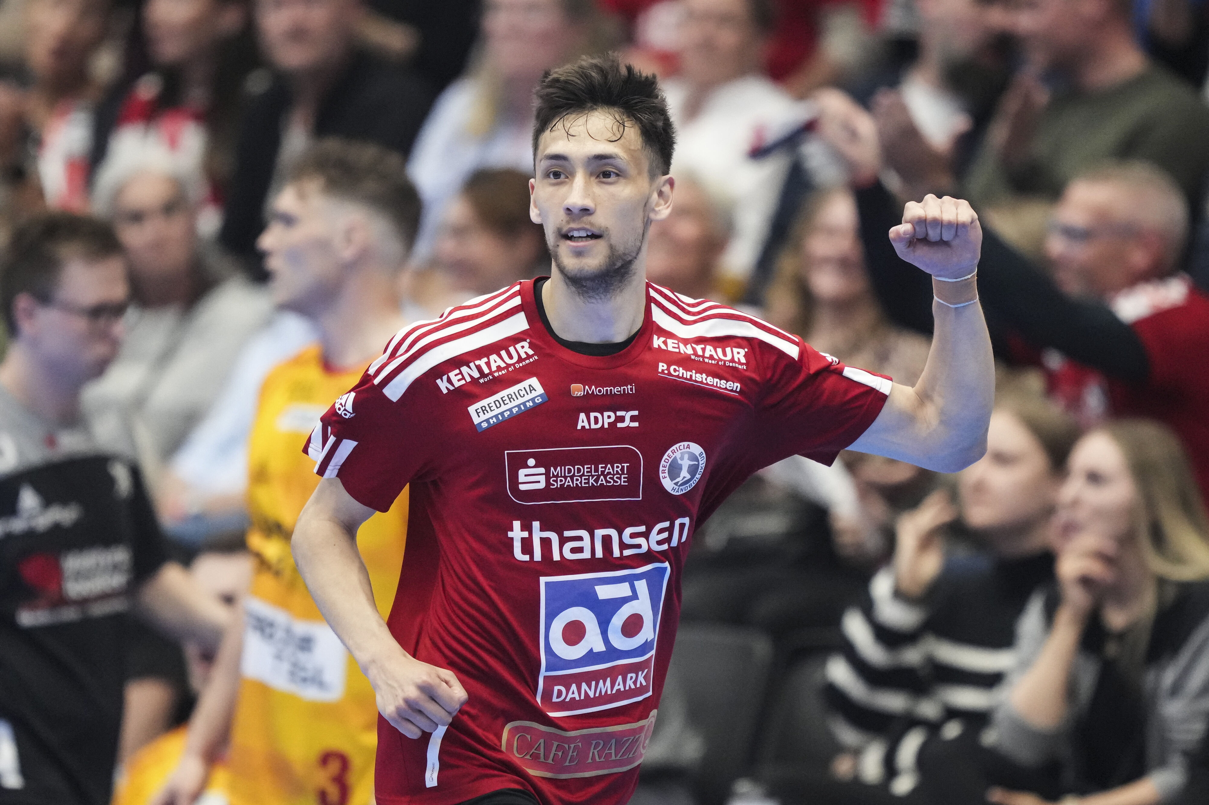 Fredericia-profil er tilbage efter meningitis og forlænger kontrakt ...
