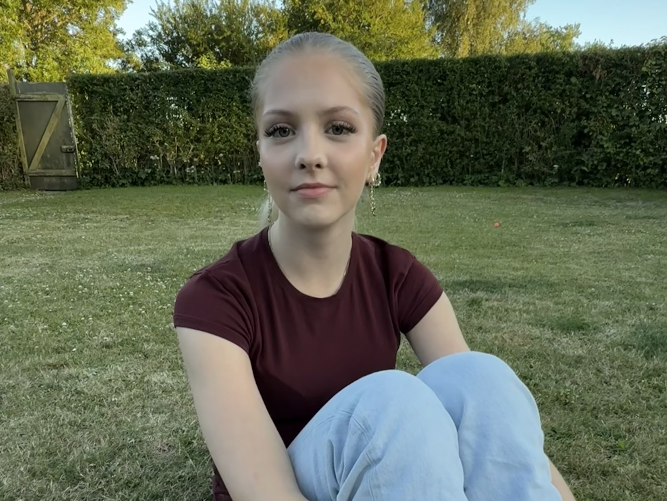 Elever kritiserede lærers lumre adfærd – og så dumpede han dem ...