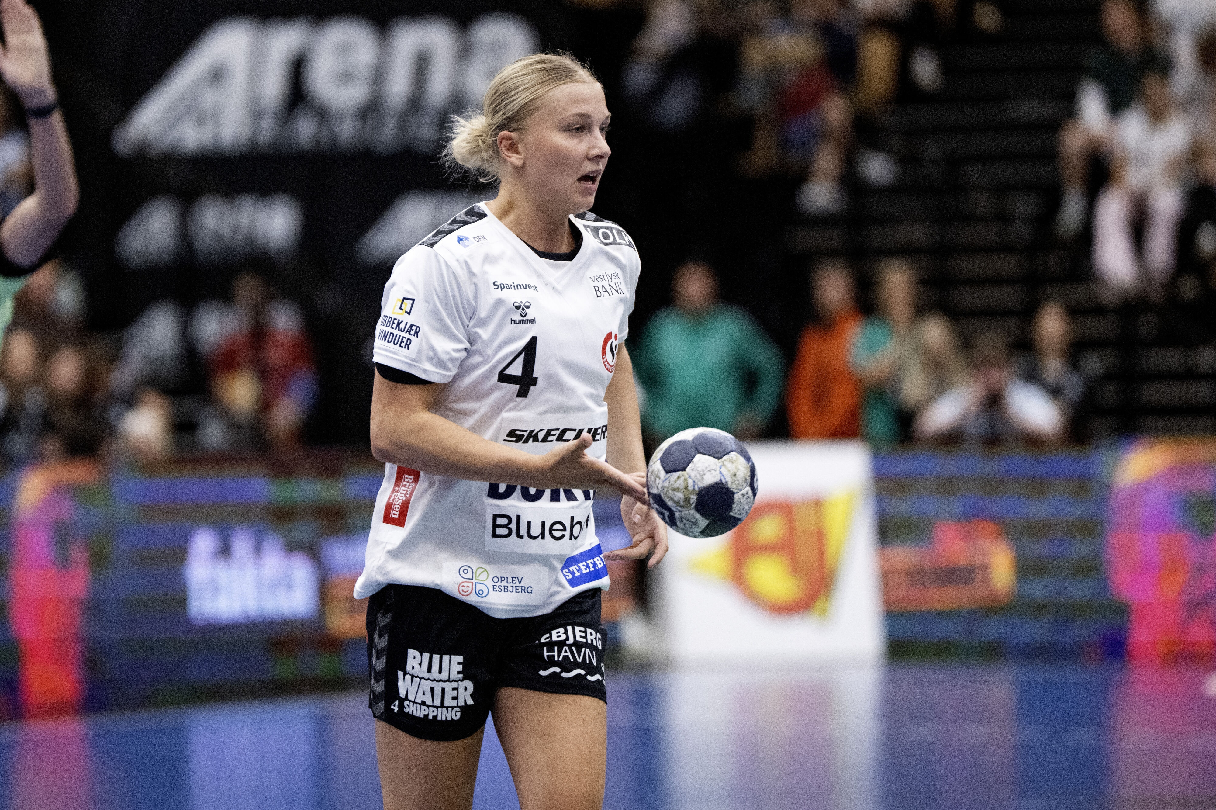 Rejsetrætte Team Esbjerg slider sig til vigtig CL-sejr i Ungarn ...