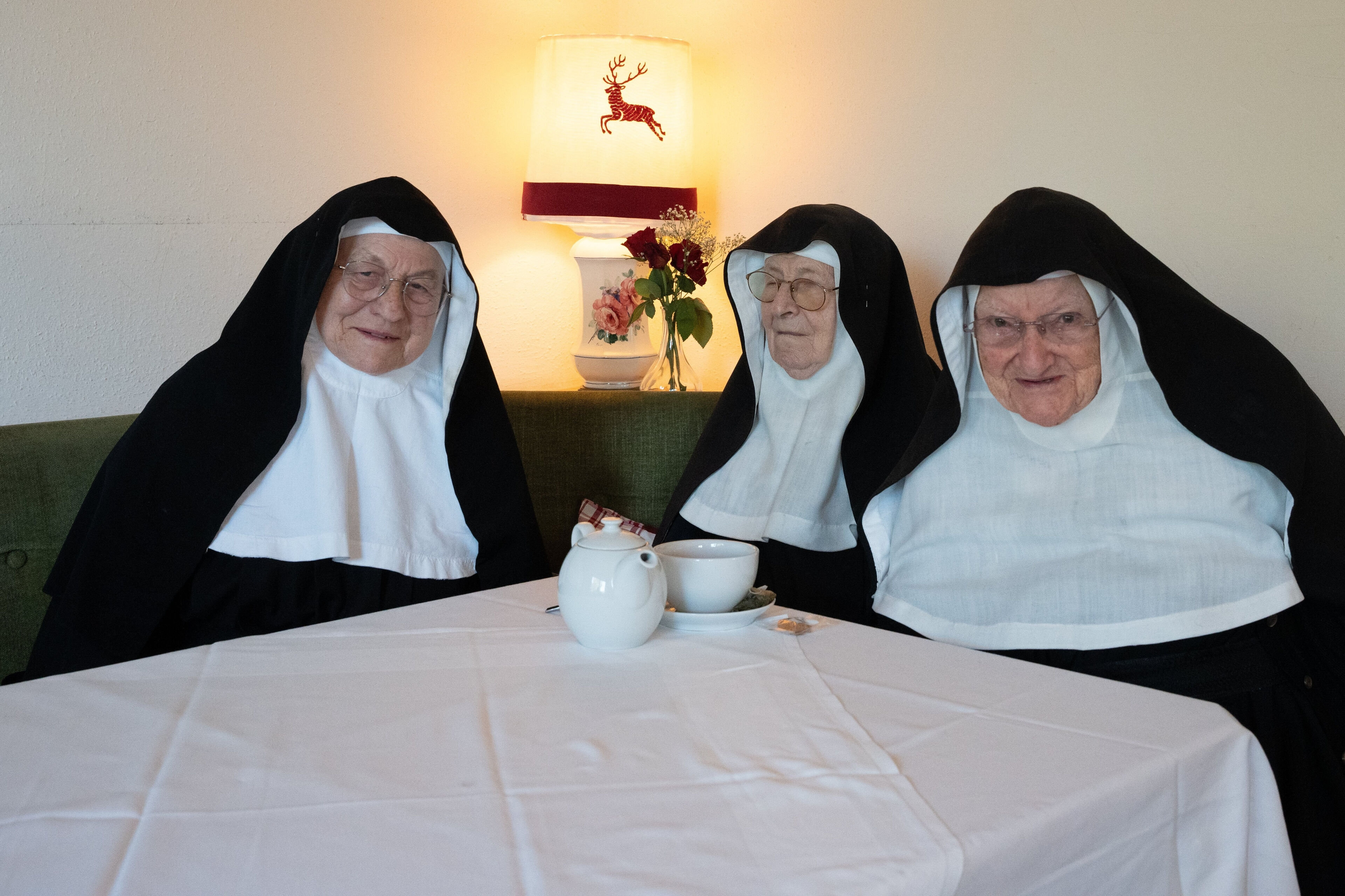 Flygtede østrigske nonner vil blive i deres kloster – Sjællandske Nyheder