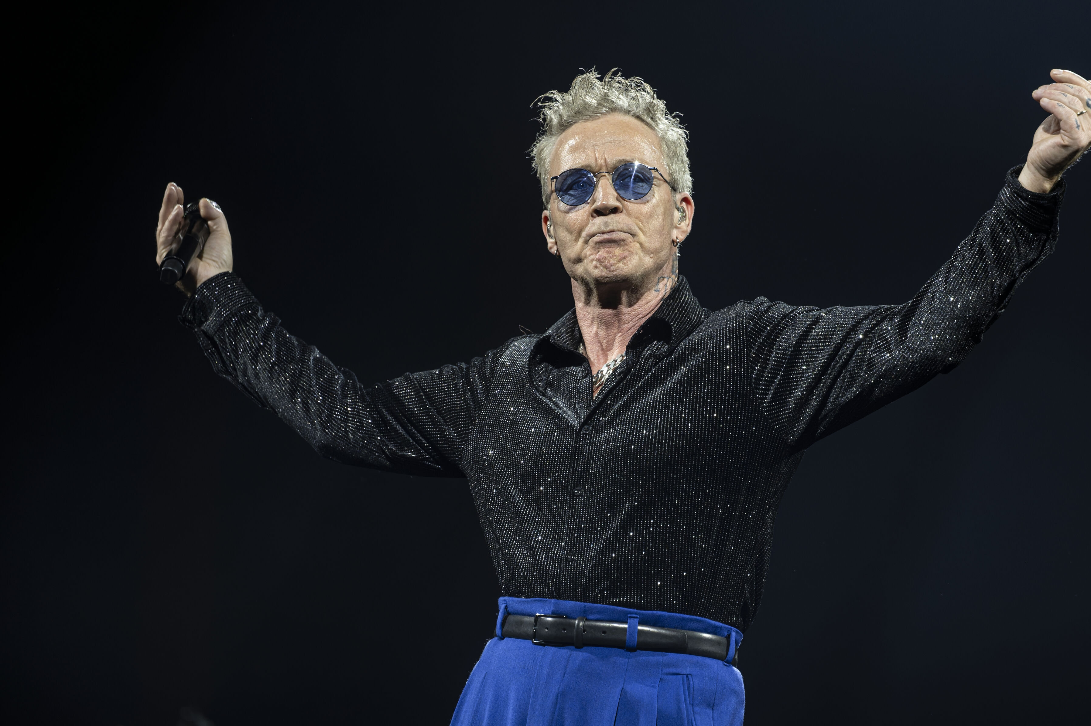 Anmeldere hylder hitmaskinen Thomas Helmig i Royal Arena – Sjællandske ...