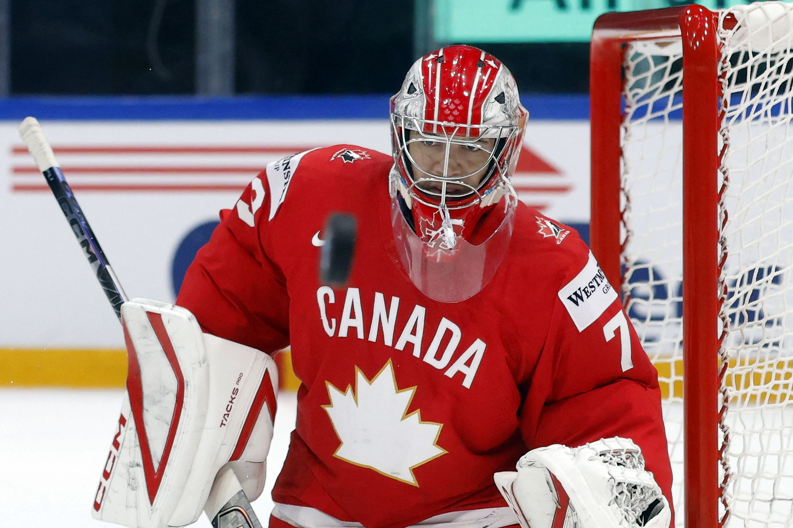 Canadas ishockeyherrer banker USA og booker semifinaleplads ...
